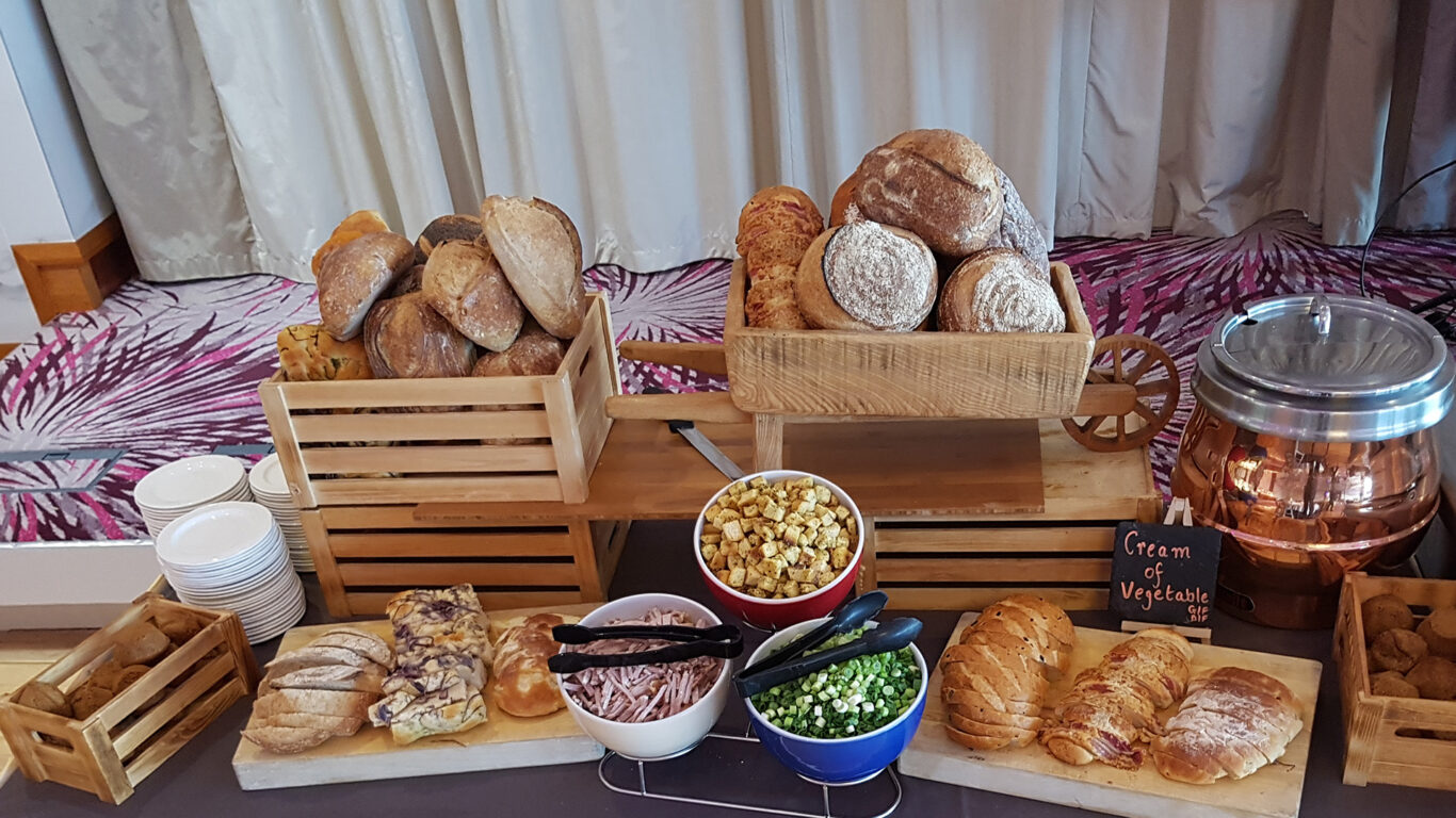 Sunday Lunch Belfast | Sunday Carvery Belfast | Stormont Hotel