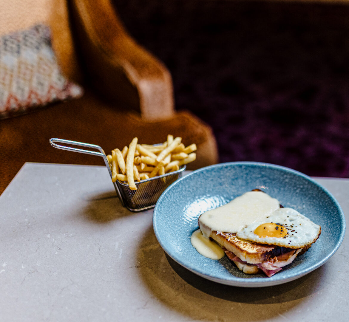 The Lounge at Stormont Hotel | Places To Eat East Belfast | View Menu