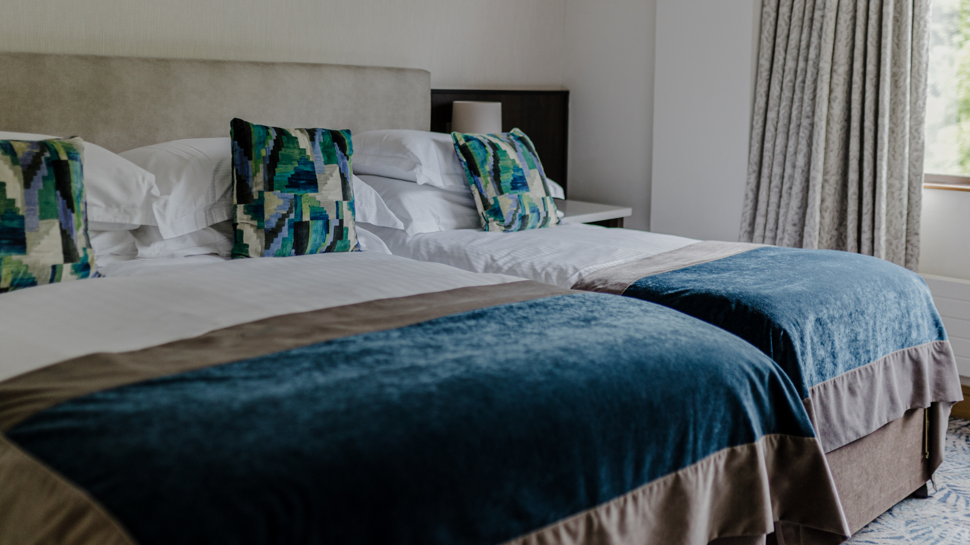 Hotel Rooms Belfast | Luxury Hotels In Belfast | Stormont Hotel